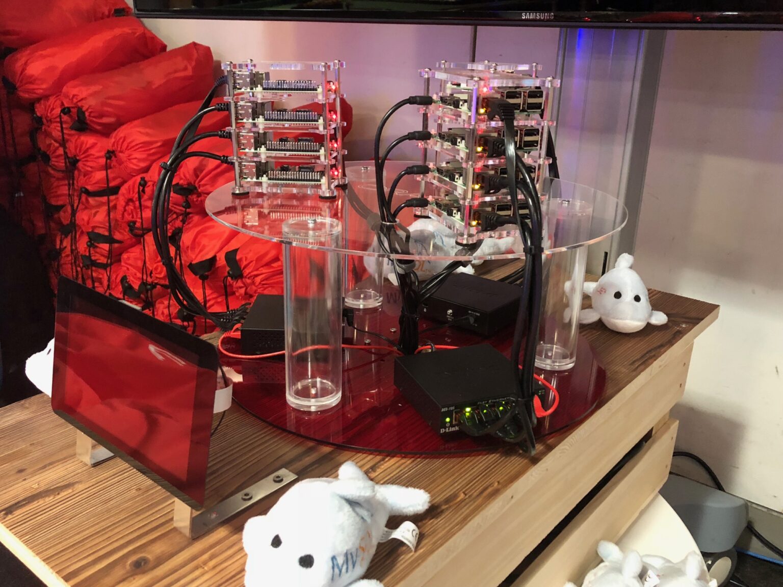 Building the world’s largest Raspberry Pi cluster – Gerald on IT